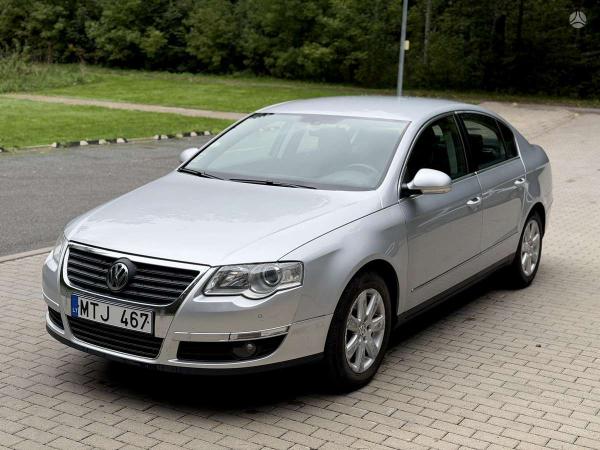 Pelēks Volkswagen Passat 2009 Viļņa, ar dzinēja tilpumu 1.90 L un nobraukumu 260 tūkst. km par 2800 €, foto 3 vietnē AUTOMOTO.COM.LV