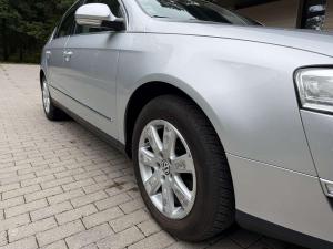 Grey Volkswagen Passat 2009 in Vilnius, with an engine capacity of 1.90 L and mileage of 260 thousand km for 2800 €, photo 10 on AUTOMOTO.COM.LV