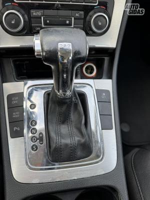 Pelēks Volkswagen Passat 2010 Klaipėda, ar dzinēja tilpumu 2.00 L un nobraukumu 365 tūkst. km par 2500 €, foto 10 vietnē AUTOMOTO.COM.LV
