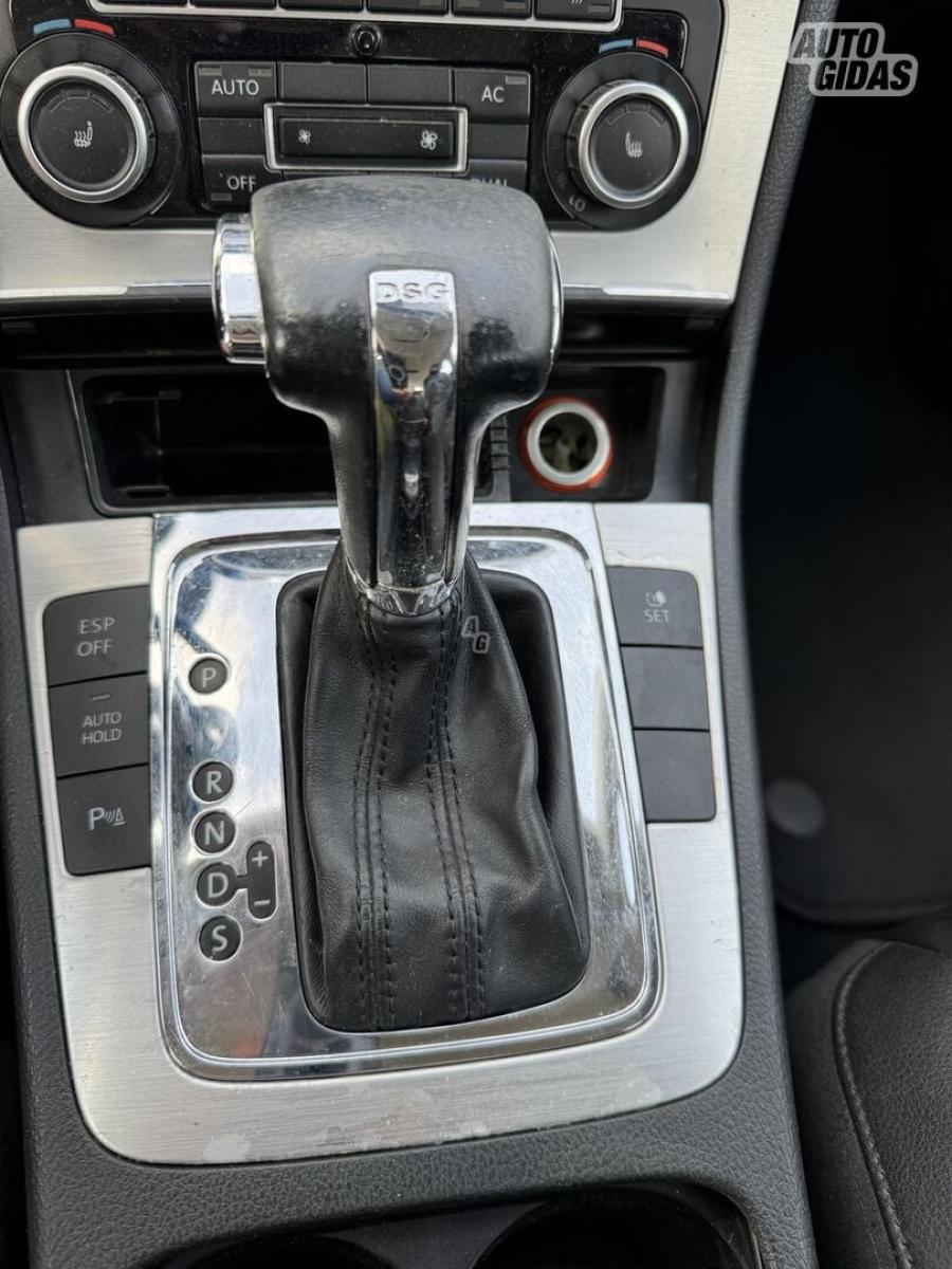 Pelēks Volkswagen Passat 2010 Klaipėda, ar dzinēja tilpumu 2.00 L un nobraukumu 365 tūkst. km par 2500 €, foto 10 vietnē AUTOMOTO.COM.LV
