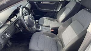 Pelēks Volkswagen Passat 2011 Marijampole, ar dzinēja tilpumu 1.97 L un nobraukumu 226 tūkst. km par 3490 €, foto 16 vietnē AUTOMOTO.COM.LV