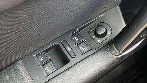 Pelēks Volkswagen Passat 2011 Marijampole, ar dzinēja tilpumu 1.97 L un nobraukumu 226 tūkst. km par 3490 €, foto 20 vietnē AUTOMOTO.COM.LV