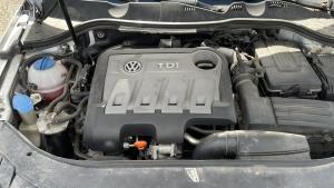 Pelēks Volkswagen Passat 2011 Marijampole, ar dzinēja tilpumu 2.00 L un nobraukumu 226 tūkst. km par 3490 €, foto 25 vietnē AUTOMOTO.COM.LV