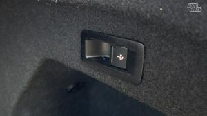 Pelēks Volkswagen Passat 2011 Marijampole, ar dzinēja tilpumu 2.00 L un nobraukumu 226 tūkst. km par 3490 €, foto 29 vietnē AUTOMOTO.COM.LV