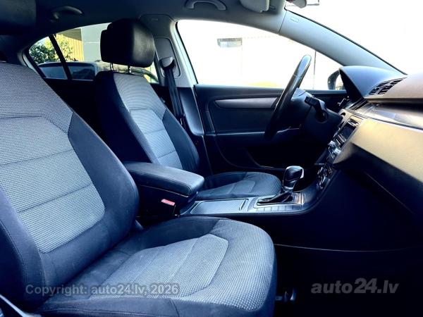 Grey Volkswagen Passat 2011 in Tartu, with an engine capacity of 1.80 L and mileage of 271 thousand km for 3399 €, photo 5 on AUTOMOTO.COM.LV
