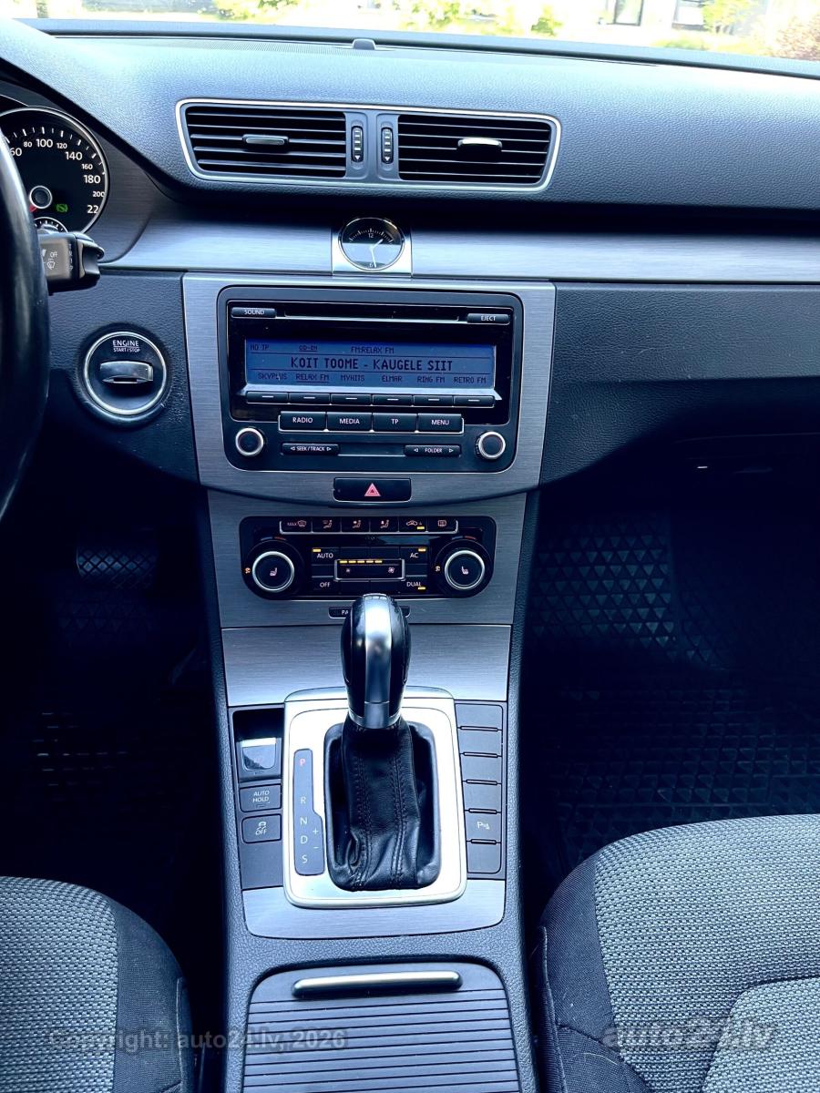 Pelēks Volkswagen Passat 2011 Tartu, ar dzinēja tilpumu 1.80 L un nobraukumu 271 tūkst. km par 3399 €, foto 13 vietnē AUTOMOTO.COM.LV