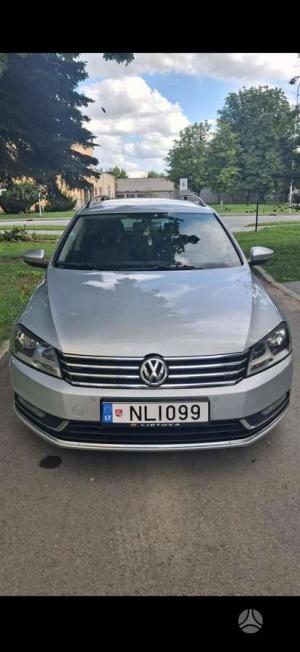 Pelēks Volkswagen Passat 2011 Panevēža, ar dzinēja tilpumu 1.97 L un nobraukumu 300 tūkst. km par 2950 €, foto 8 vietnē AUTOMOTO.COM.LV