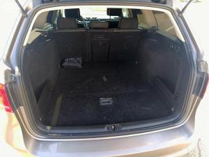 Pelēks Volkswagen Passat 2011 Telšiai, ar dzinēja tilpumu 1.40 L un nobraukumu 295 tūkst. km par 3600 €, foto 7 vietnē AUTOMOTO.COM.LV