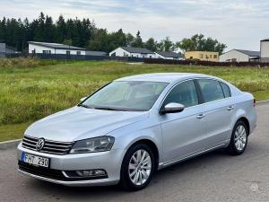 Pelēks Volkswagen Passat 2011 Viļņa, ar dzinēja tilpumu 1.97 L un nobraukumu 394 tūkst. km par 3700 €, foto  vietnē AUTOMOTO.COM.LV
