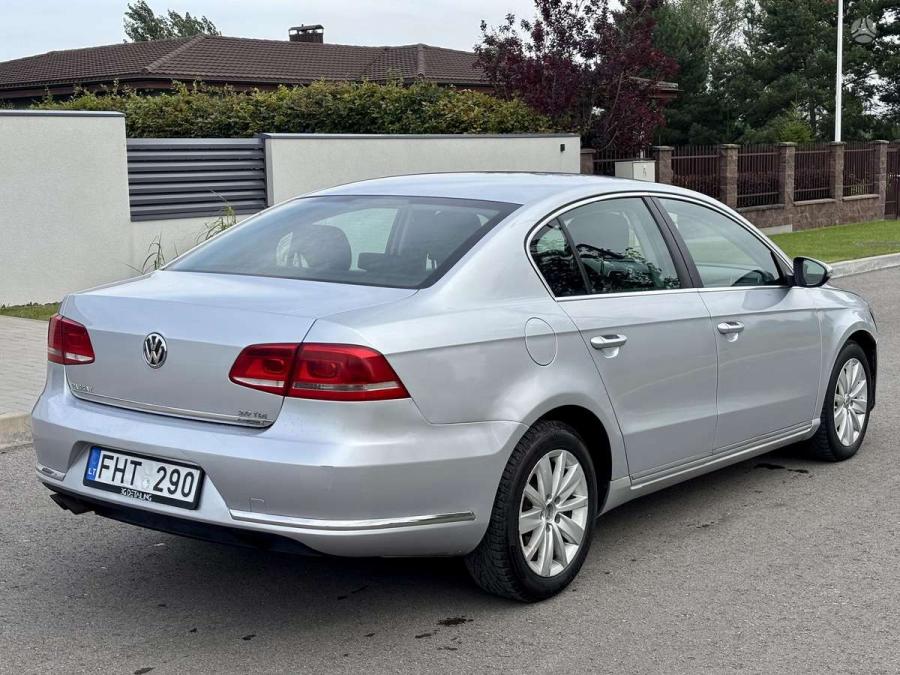 Pelēks Volkswagen Passat 2011 Viļņa, ar dzinēja tilpumu 1.97 L un nobraukumu 394 tūkst. km par 3700 €, foto 8 vietnē AUTOMOTO.COM.LV