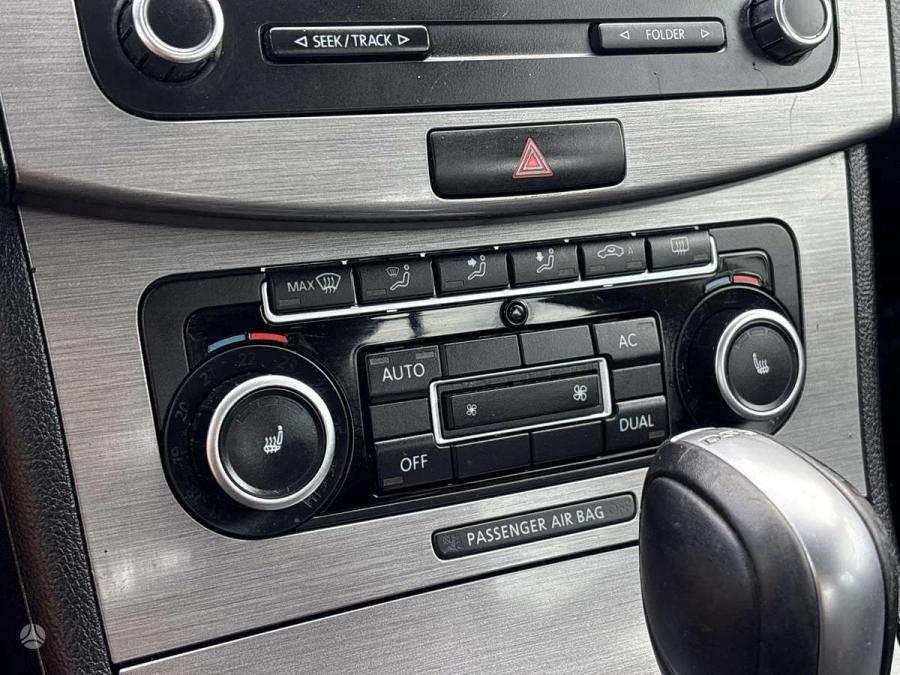 Pelēks Volkswagen Passat 2011 Viļņa, ar dzinēja tilpumu 1.97 L un nobraukumu 394 tūkst. km par 3700 €, foto 15 vietnē AUTOMOTO.COM.LV