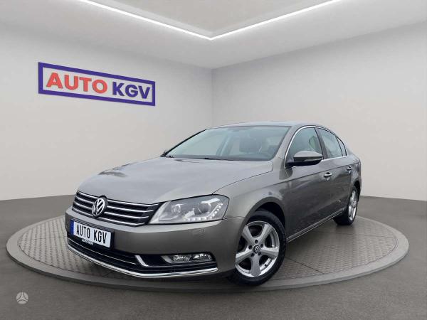 Grey Volkswagen Passat 2012 in Vilnius, with an engine capacity of 1.80 L and mileage of 195 thousand km for 6699 €, photo 1 on AUTOMOTO.COM.LV