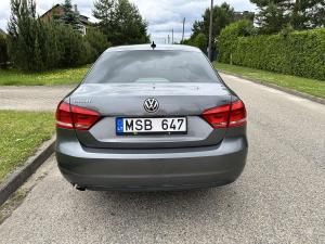 Pelēks Volkswagen Passat 2012 Viļņa, ar dzinēja tilpumu 0.00 L un nobraukumu 294 tūkst. km par 3900 €, foto 7 vietnē AUTOMOTO.COM.LV