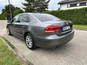 Pelēks Volkswagen Passat 2012 Viļņa, ar dzinēja tilpumu 0.00 L un nobraukumu 294 tūkst. km par 3900 €, foto 8 vietnē AUTOMOTO.COM.LV
