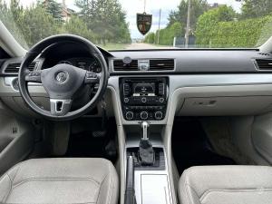 Pelēks Volkswagen Passat 2012 Viļņa, ar dzinēja tilpumu 0.00 L un nobraukumu 294 tūkst. km par 3900 €, foto 11 vietnē AUTOMOTO.COM.LV