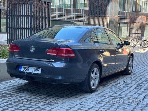 Grey Volkswagen Passat 2013 in Tallinn, with an engine capacity of 1.40 L and mileage of 180 thousand km for 5250 €, photo 3 on AUTOMOTO.COM.LV