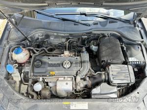 Grey Volkswagen Passat 2013 in Voru, with an engine capacity of 1.40 L and mileage of 234 thousand km for 4500 €, photo 9 on AUTOMOTO.COM.LV