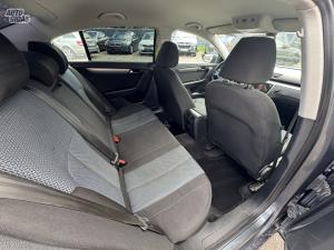 Grey Volkswagen Passat 2013 in Kaunas, with an engine capacity of 1.60 L and mileage of 260 thousand km for 4500 €, photo 8 on AUTOMOTO.COM.LV