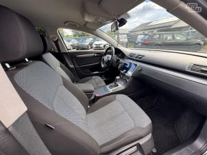 Grey Volkswagen Passat 2013 in Kaunas, with an engine capacity of 1.60 L and mileage of 260 thousand km for 4500 €, photo 9 on AUTOMOTO.COM.LV