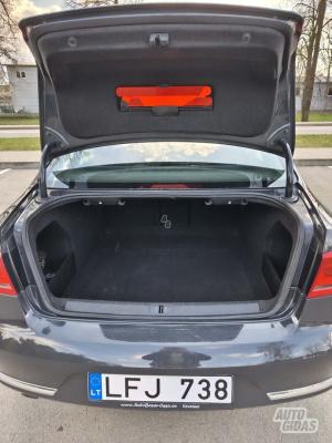 Pelēks Volkswagen Passat 2013 Panevēža, ar dzinēja tilpumu 1.60 L un nobraukumu 364 tūkst. km par 4400 €, foto 9 vietnē AUTOMOTO.COM.LV