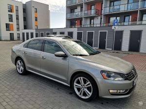 Grey Volkswagen Passat 2013 in Klaipeda, with an engine capacity of 3.60 L and mileage of 212 thousand km for 4900 €, photo 8 on AUTOMOTO.COM.LV