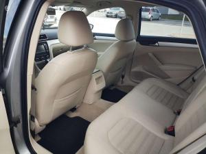 Grey Volkswagen Passat 2013 in Klaipeda, with an engine capacity of 3.60 L and mileage of 212 thousand km for 4900 €, photo 19 on AUTOMOTO.COM.LV