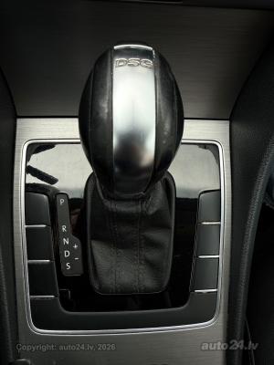 Серый Фольксваген Пассат 2013 в Таллин, объемом двигателя 2.00 л и пробегом 254 тыс. км за 7500 €, фото 23 на AUTOMOTO.COM.LV