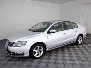 Pelēks Volkswagen Passat 2013 Tallina, ar dzinēja tilpumu 1.40 L un nobraukumu 189 tūkst. km par 4499 €, foto 3 vietnē AUTOMOTO.COM.LV