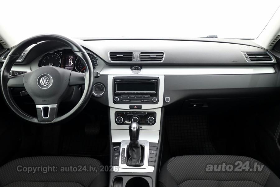 Pelēks Volkswagen Passat 2013 Tallina, ar dzinēja tilpumu 1.40 L un nobraukumu 189 tūkst. km par 4499 €, foto 6 vietnē AUTOMOTO.COM.LV
