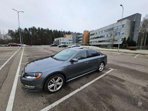 Grey Volkswagen Passat 2014 in Vilnius, with an engine capacity of 2.00 L and mileage of 210 thousand km for 6000 €, photo 2 on AUTOMOTO.COM.LV