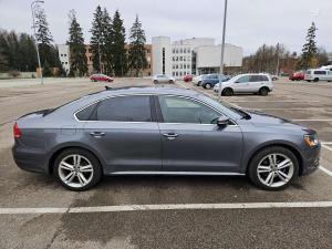 Grey Volkswagen Passat 2014 in Vilnius, with an engine capacity of 2.00 L and mileage of 210 thousand km for 6000 €, photo 7 on AUTOMOTO.COM.LV