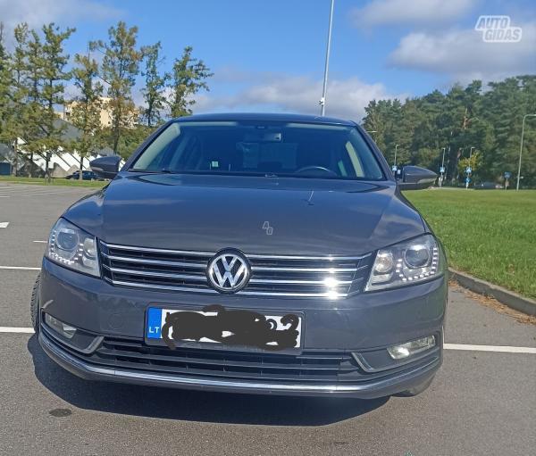 Grey Volkswagen Passat 2014 in Vilnius, with an engine capacity of 1.40 L and mileage of 157 thousand km for 5500 €, photo 2 on AUTOMOTO.COM.LV