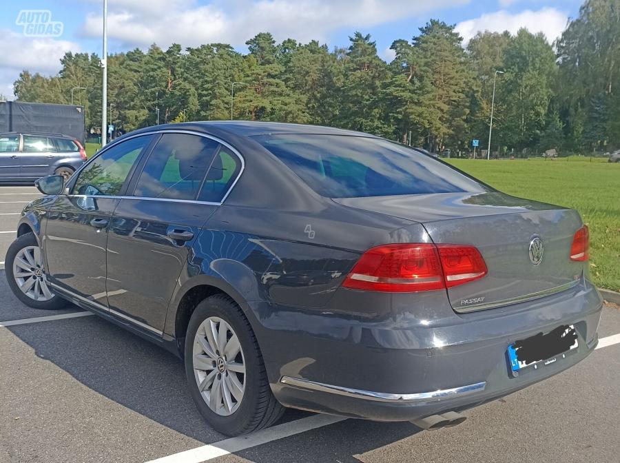 Grey Volkswagen Passat 2014 in Vilnius, with an engine capacity of 1.40 L and mileage of 157 thousand km for 5500 €, photo 5 on AUTOMOTO.COM.LV