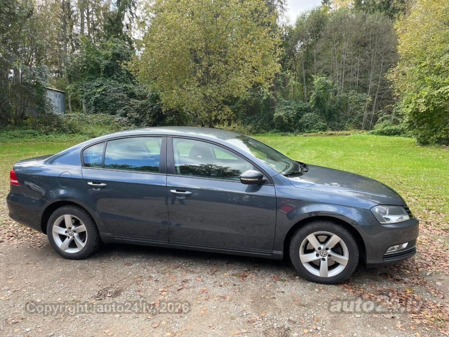 Grey Volkswagen Passat 2014 in Tallinn, with an engine capacity of 1.40 L and mileage of 228 thousand km for 5500 €, photo 3 on AUTOMOTO.COM.LV