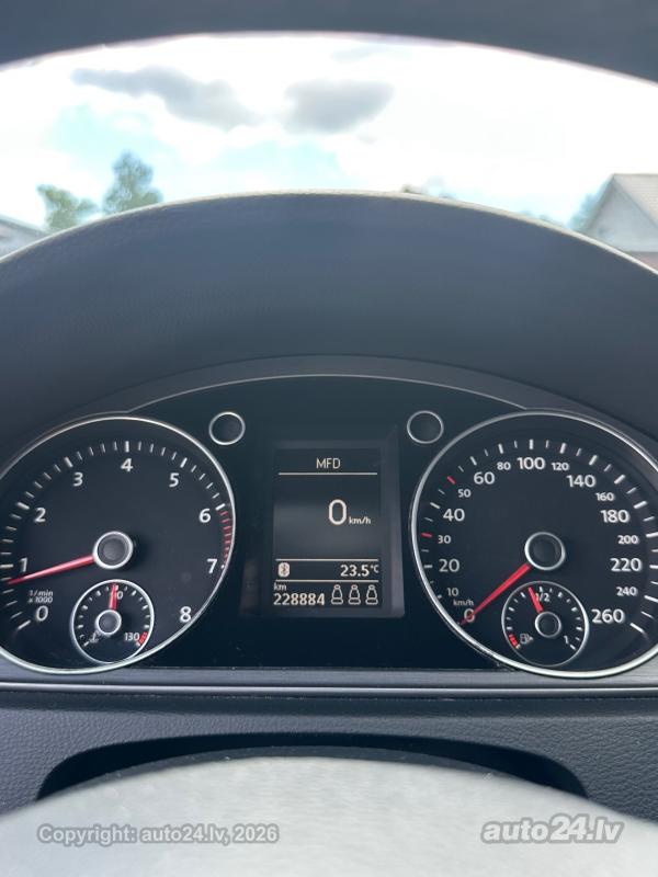 Grey Volkswagen Passat 2014 in Tallinn, with an engine capacity of 1.40 L and mileage of 230 thousand km for 6500 €, photo 9 on AUTOMOTO.COM.LV