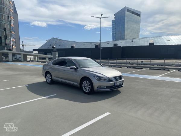 Grey Volkswagen Passat 2015 in Vilnius, with an engine capacity of 1.80 L and mileage of 183 thousand km for 7890 €, photo 5 on AUTOMOTO.COM.LV