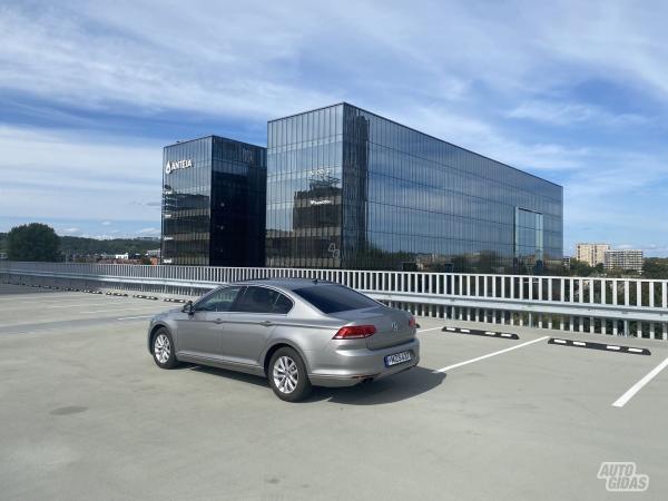 Grey Volkswagen Passat 2015 in Vilnius, with an engine capacity of 1.80 L and mileage of 183 thousand km for 7890 €, photo 6 on AUTOMOTO.COM.LV