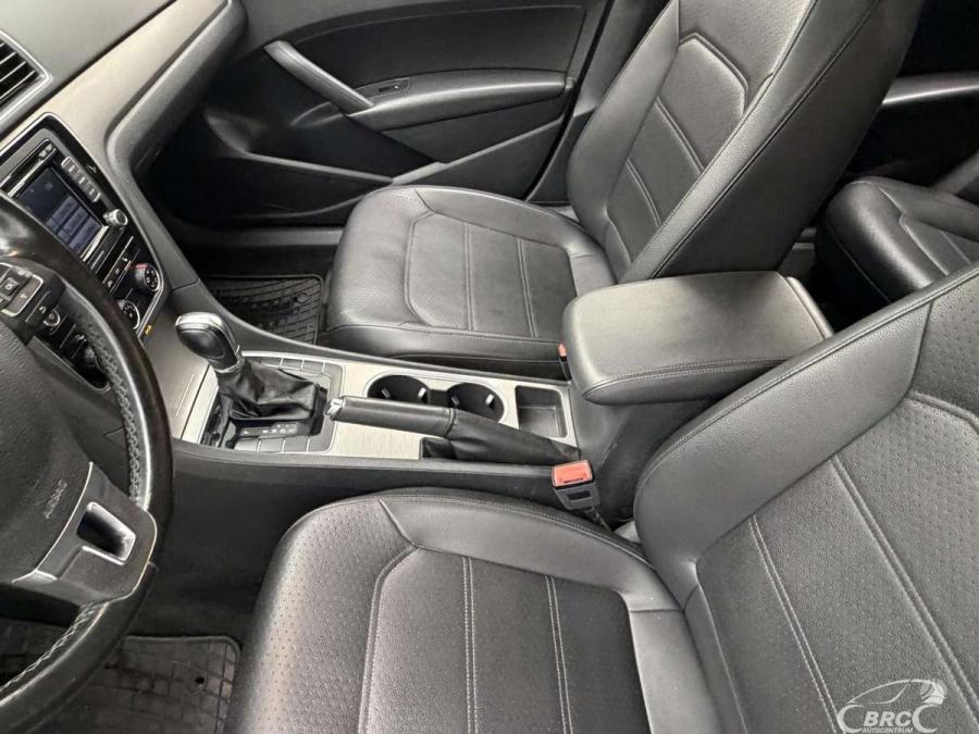 Grey Volkswagen Passat 2015 in Vilnius, with an engine capacity of 1.80 L and mileage of 166 thousand km for 6000 €, photo 24 on AUTOMOTO.COM.LV
