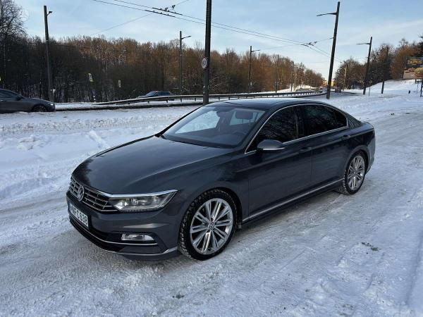 Pelēks Volkswagen Passat 2015 Kauņa, ar dzinēja tilpumu 1.60 L un nobraukumu 230 tūkst. km par 11800 €, foto 4 vietnē AUTOMOTO.COM.LV