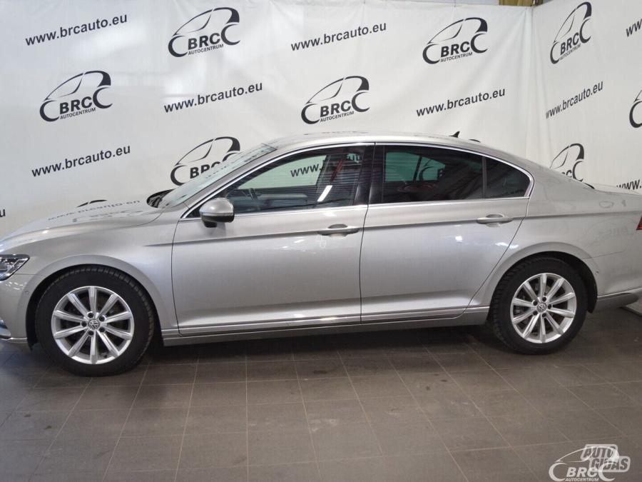 Grey Volkswagen Passat 2015 in Riga, with an engine capacity of 1.40 L and mileage of 172 thousand km for 9900 €, photo 25 on AUTOMOTO.COM.LV