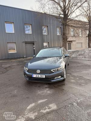 Pelēks Volkswagen Passat 2015 Viļņa, ar dzinēja tilpumu 1.60 L un nobraukumu 232 tūkst. km par 8050 €, foto 5 vietnē AUTOMOTO.COM.LV
