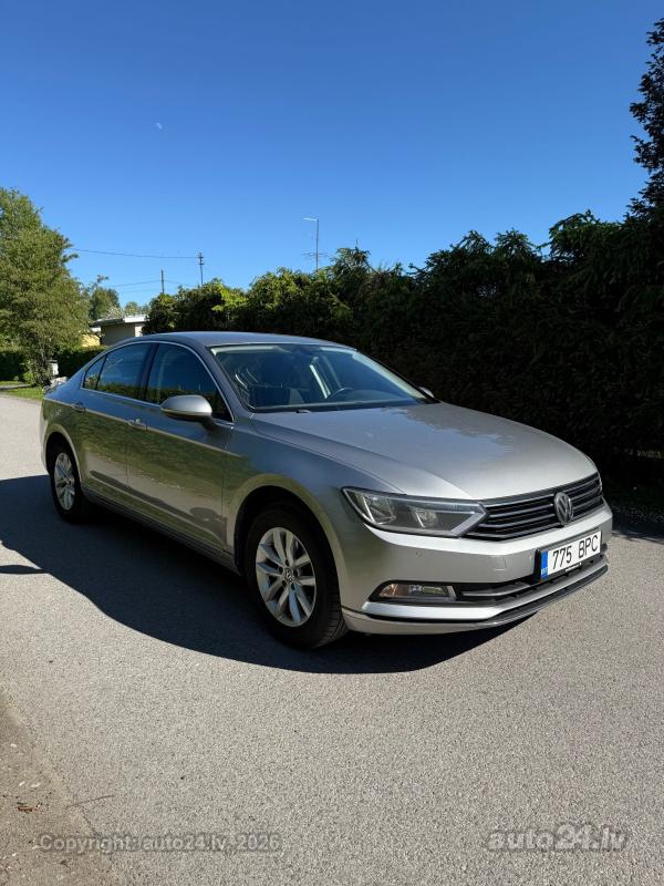 Grey Volkswagen Passat 2015 in Tallinn, with an engine capacity of 1.40 L and mileage of 169 thousand km for 8990 €, photo 2 on AUTOMOTO.COM.LV