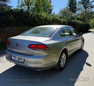 Grey Volkswagen Passat 2015 in Tallinn, with an engine capacity of 1.40 L and mileage of 169 thousand km for 8990 €, photo 7 on AUTOMOTO.COM.LV