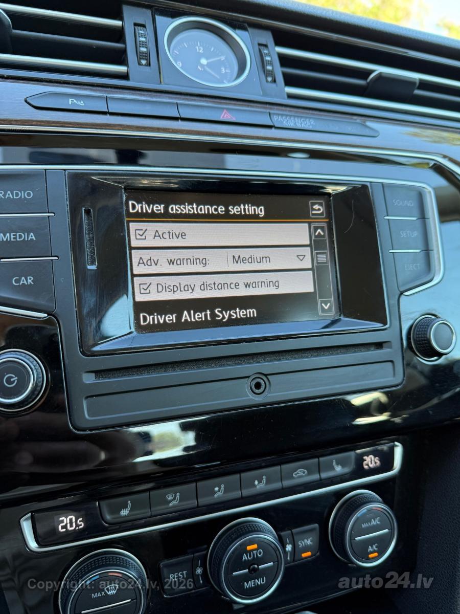 Grey Volkswagen Passat 2015 in Tallinn, with an engine capacity of 1.40 L and mileage of 169 thousand km for 8990 €, photo 15 on AUTOMOTO.COM.LV
