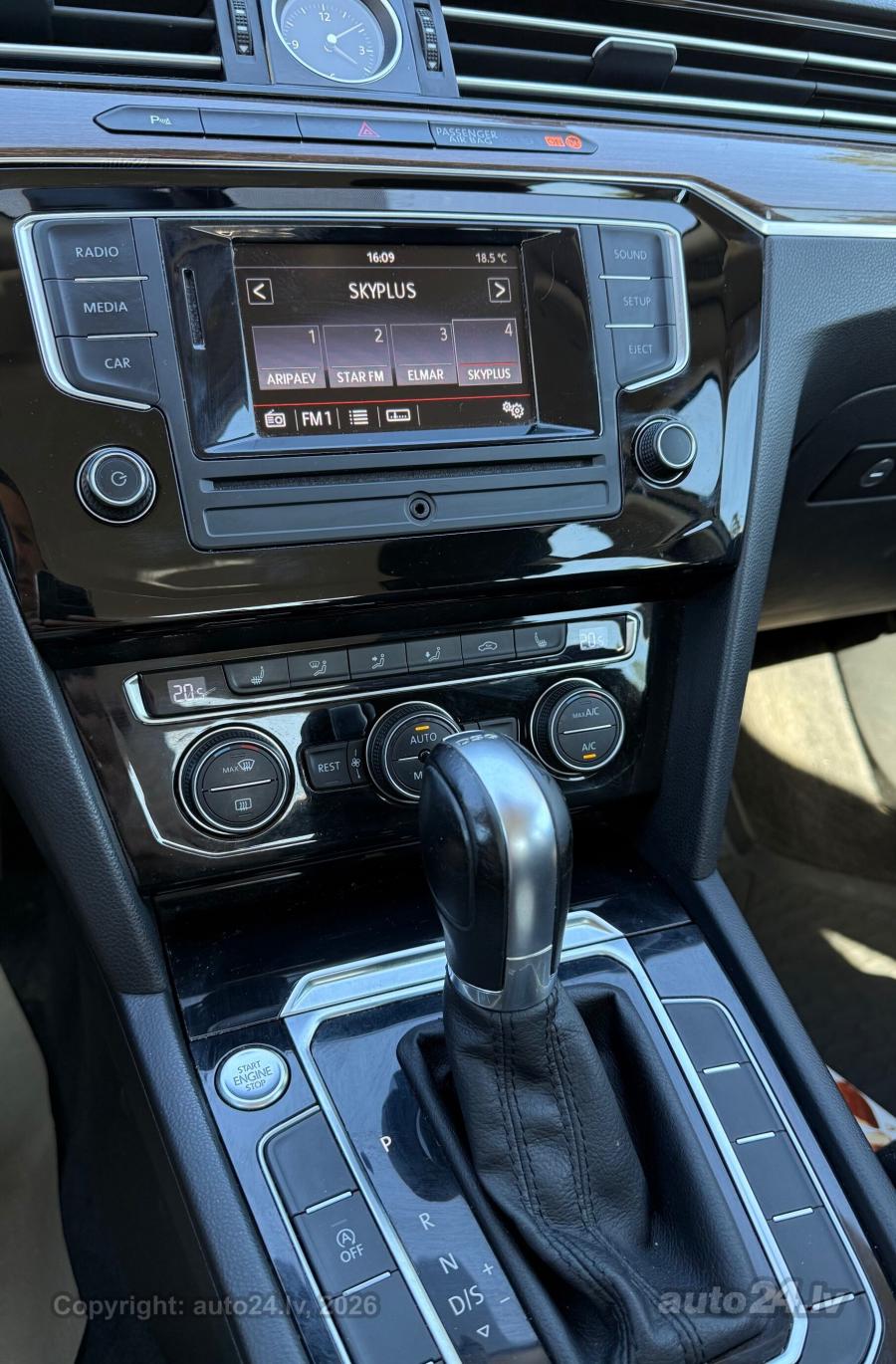 Grey Volkswagen Passat 2015 in Tallinn, with an engine capacity of 1.40 L and mileage of 169 thousand km for 8990 €, photo 16 on AUTOMOTO.COM.LV