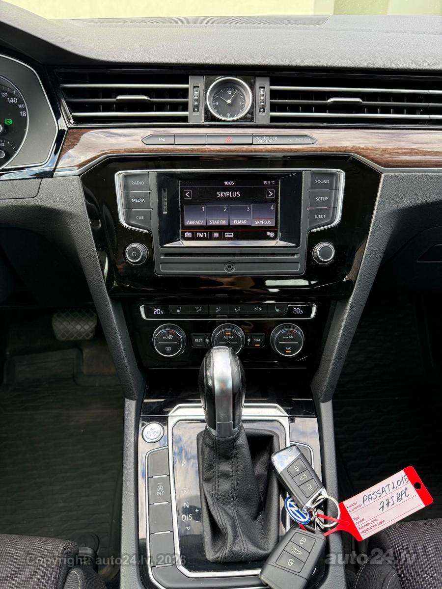 Grey Volkswagen Passat 2015 in Tallinn, with an engine capacity of 1.40 L and mileage of 169 thousand km for 8990 €, photo 22 on AUTOMOTO.COM.LV