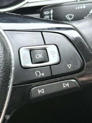 Grey Volkswagen Passat 2015 in Kaunas, with an engine capacity of 1.60 L and mileage of 308 thousand km for 6500 €, photo 13 on AUTOMOTO.COM.LV