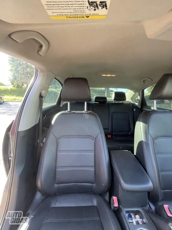 Grey Volkswagen Passat 2015 in Kaunas, with an engine capacity of 2.00 L and mileage of 209 thousand km for 5700 €, photo 5 on AUTOMOTO.COM.LV