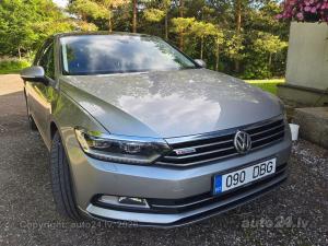 Pelēks Volkswagen Passat 2015 Tallina, ar dzinēja tilpumu 2.00 L un nobraukumu 230 tūkst. km par 12900 €, foto  vietnē AUTOMOTO.COM.LV
