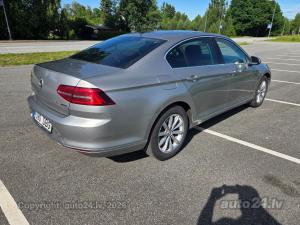 Pelēks Volkswagen Passat 2015 Tallina, ar dzinēja tilpumu 2.00 L un nobraukumu 230 tūkst. km par 12900 €, foto 6 vietnē AUTOMOTO.COM.LV
